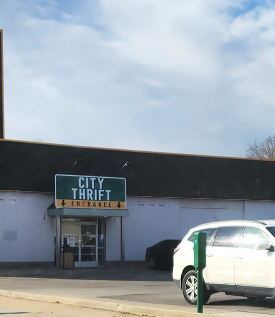 thrift store enormous missouri ftr