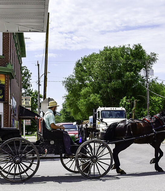tiny amish missouri town ftr