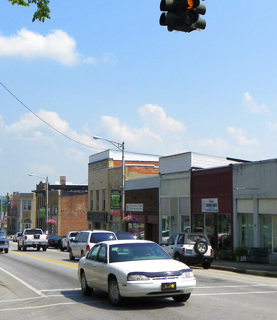 tiny amish town kentucky ftr