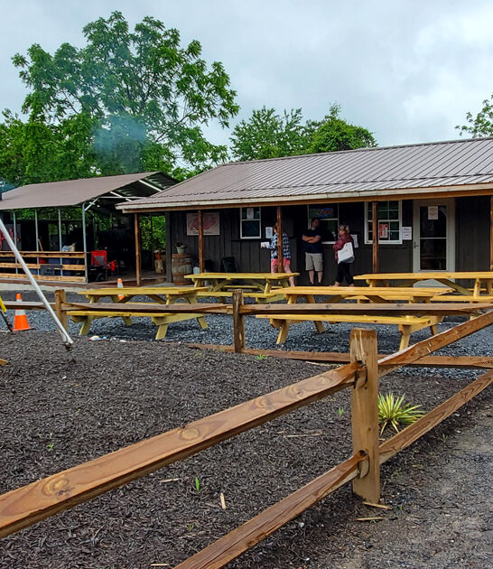 tiny barbecue shack pennsylvania ftr