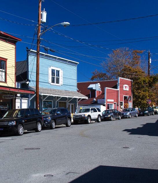 tiny mighty town washington ftr