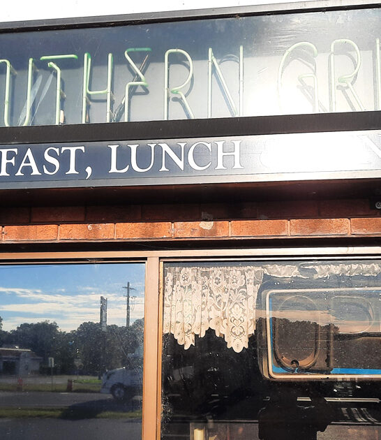 tiny restaurant delaware chicken ftr