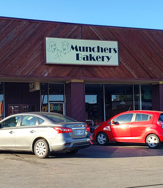 unassuming kansas donut shop ftr