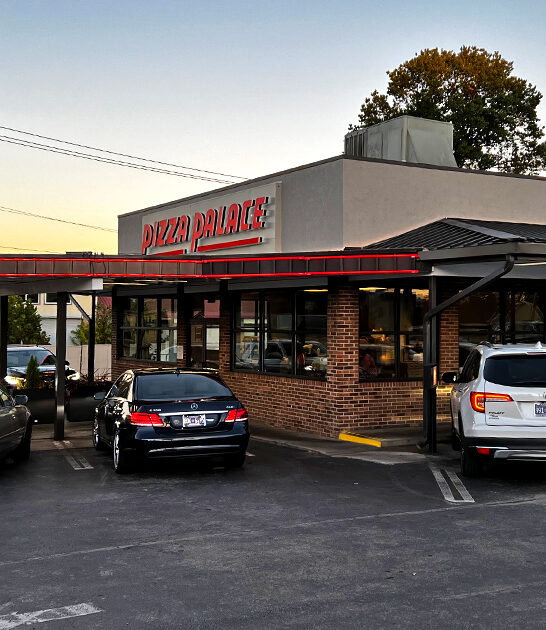 unassuming pizza tennessee spots ftr