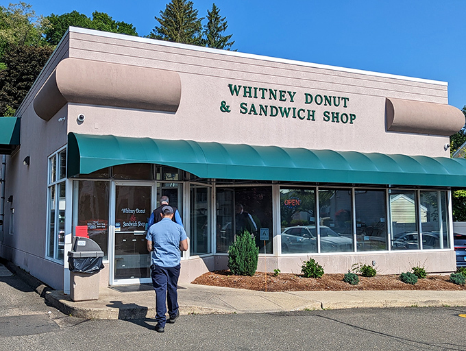 The unassuming exterior of Whitney Donut & Sandwich Shop proves once again that culinary treasures often hide in plain sight. 