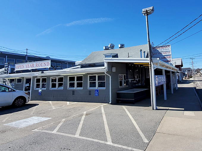 The unassuming exterior of Woodman's hides seafood greatness within, like finding a pearl in the most ordinary-looking oyster.