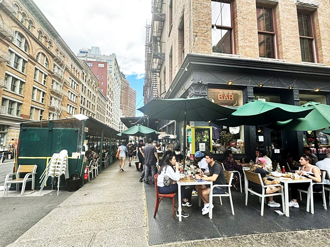 Bubby's iconic corner storefront in Tribeca welcomes you with its classic green awnings and outdoor seating where New York life unfolds right before your eyes.