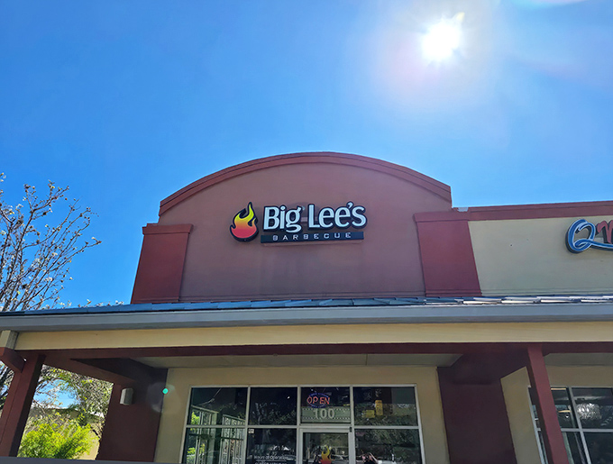 From humble food truck beginnings to barbecue stardom, Big Lee's original mobile setup shows where the smoke-filled dreams first ignited in Ocala.