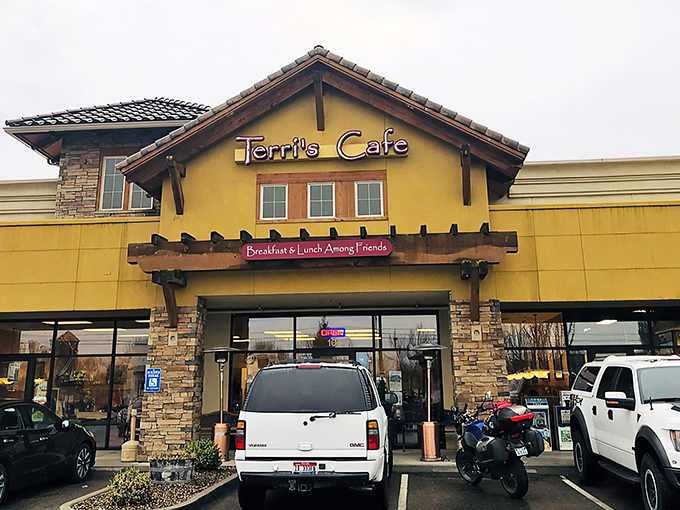 Terri's Caf&eacute; welcomes you with its warm yellow exterior and rustic wooden accents&mdash;like a mountain lodge that happens to serve life-changing pancakes.