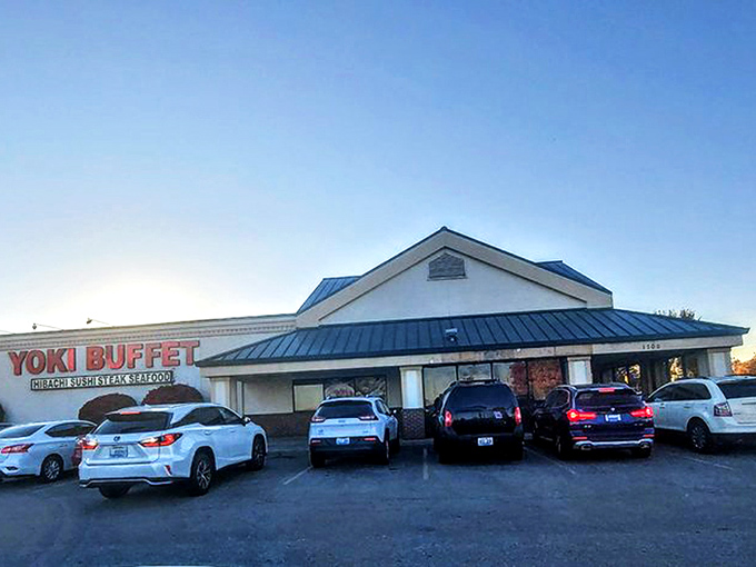 The unassuming exterior of Yoki Buffet hides a culinary wonderland within. Like a book you shouldn't judge by its cover, this place delivers delicious surprises beyond its modest fa&ccedil;ade.