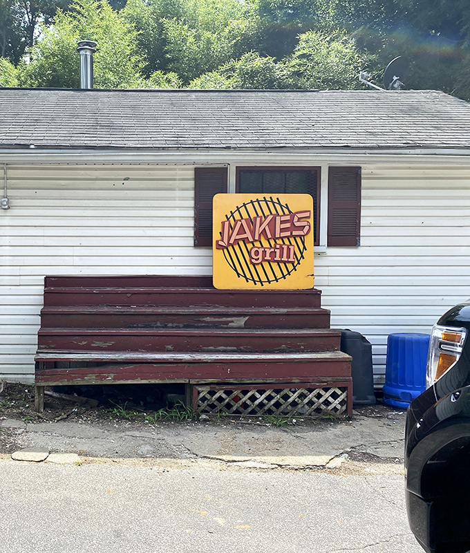 Jake's Grill in Cockeysville doesn't need fancy architecture to announce its greatness&mdash;the smoke wafting from that pit tells you everything you need to know.