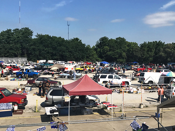 The treasure hunter's paradise stretches as far as the eye can see, with colorful canopies dotting the landscape like a retail Woodstock.