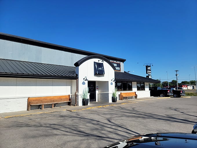 The unassuming exterior of Shirley's Diner promises what flashy establishments can't &ndash; authentic comfort food that speaks volumes without needing neon signs.