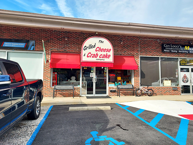 The iconic red awning beckons like a lighthouse for comfort food sailors. Simple, straightforward, and promising the two things we all secretly crave.