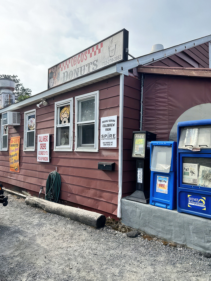 Don't judge this donut sanctuary by its humble burgundy siding. Like finding a Picasso at a yard sale, Ob-Co's modest exterior hides extraordinary treasures inside.