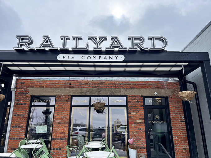 The brick-and-mortar pie paradise that's causing Edmond locals to develop a new kind of traffic jam&mdash;the dessert-seeking variety.