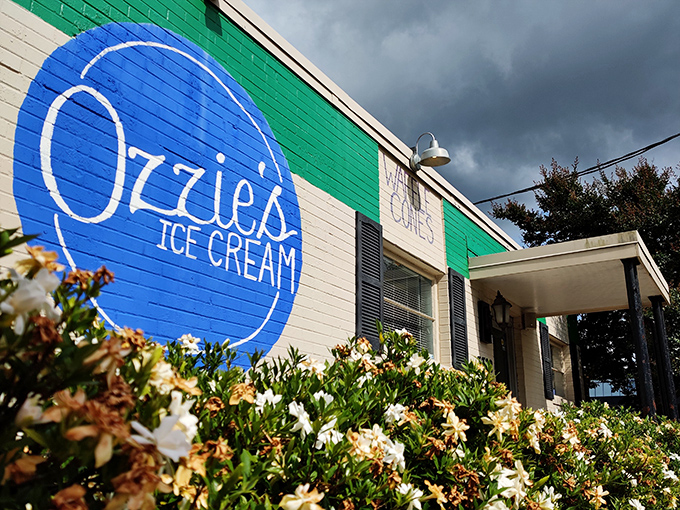 The brilliant blue sign of Ozzie's against white brick is like a beacon for ice cream lovers&mdash;simplicity that promises sweet perfection inside. 