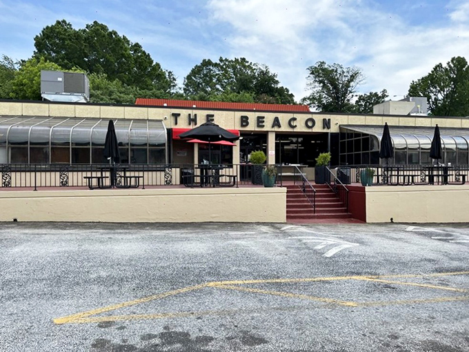 The iconic orange steps leading to The Beacon feel like a stairway to comfort food heaven. This Spartanburg landmark has been welcoming hungry patrons since 1946.