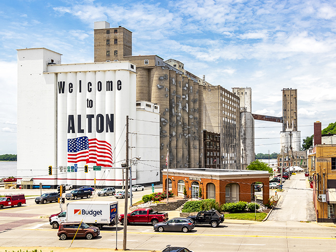 Alton's downtown streets are lined with historic brick buildings, offering small-town charm with big-town character&mdash;affordable Americana at its finest. 
