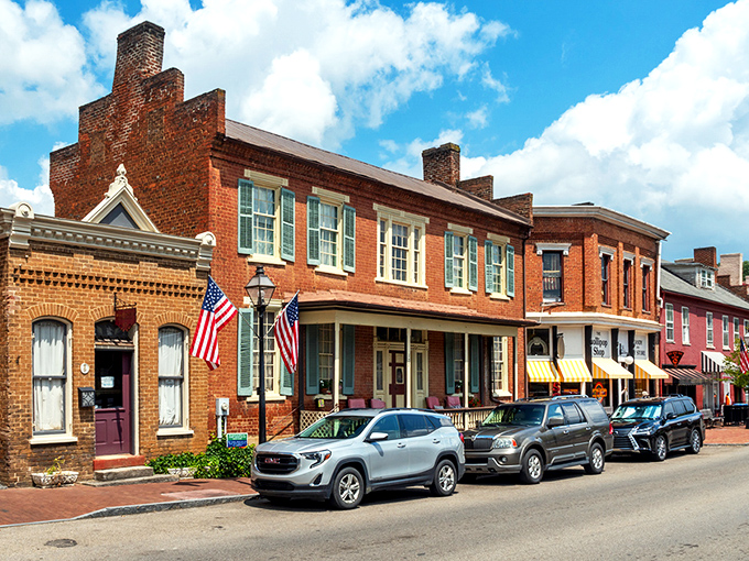 Brick facades and ivy-covered walls tell stories older than Tennessee itself. Main Street's historic charm makes modern strip malls seem like architectural amnesia.