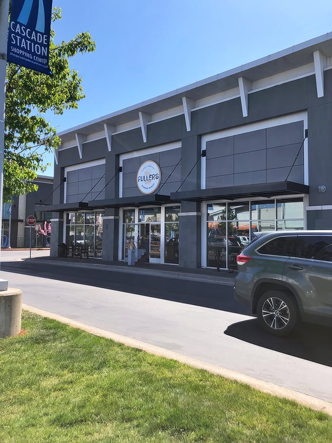 Fuller's sleek exterior might look unassuming, but don't be fooled&mdash;this Cascade Station storefront houses burger magic that draws pilgrims from across Oregon. 