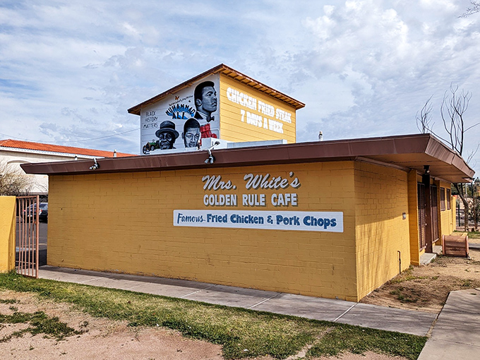 The mustard-yellow exterior boldly proclaims its specialty in no uncertain terms. When a place advertises "CHICKEN FRIED STEAK 7 DAYS A WEEK," you know they mean business.