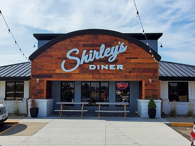 The unassuming exterior of Shirley's Diner promises what flashy establishments can't &ndash; authentic comfort food that speaks volumes without needing neon signs.