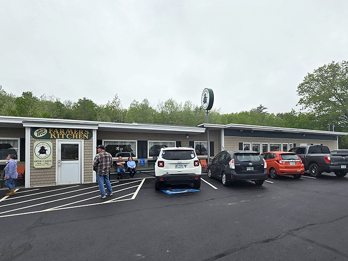 The unassuming exterior of The Farmer's Kitchen stands like a culinary lighthouse in Farmington, promising comfort food treasures within those shingled walls.
