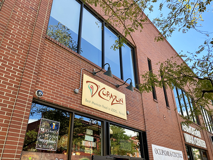 Brick, bold, and unabashedly confident &ndash; D'Corazon's exterior makes a simple promise with its "Best Mexican Food in LODO" claim that the kitchen fully intends to keep.