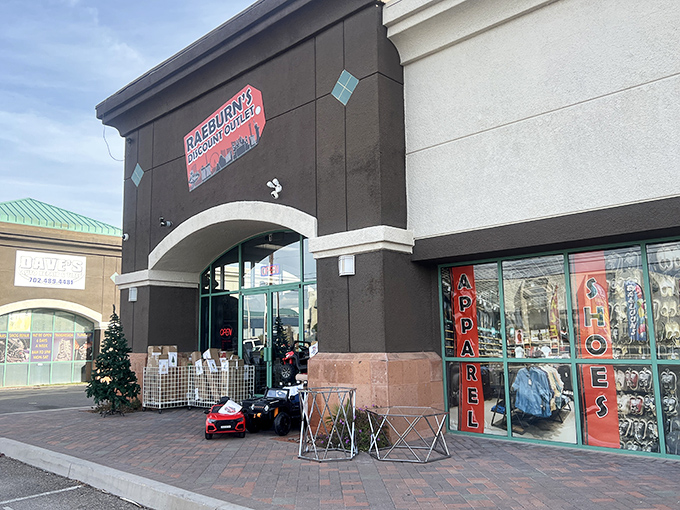 The unassuming exterior of Raeburn's belies the treasure trove within—like finding a secret portal to bargain heaven right in the Las Vegas suburbs.