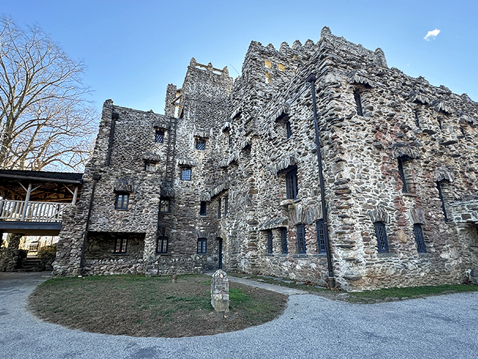 Straight out of a medieval fantasy, Gillette Castle stands proudly against the Connecticut sky, its fieldstone walls telling stories of theatrical genius and architectural whimsy.