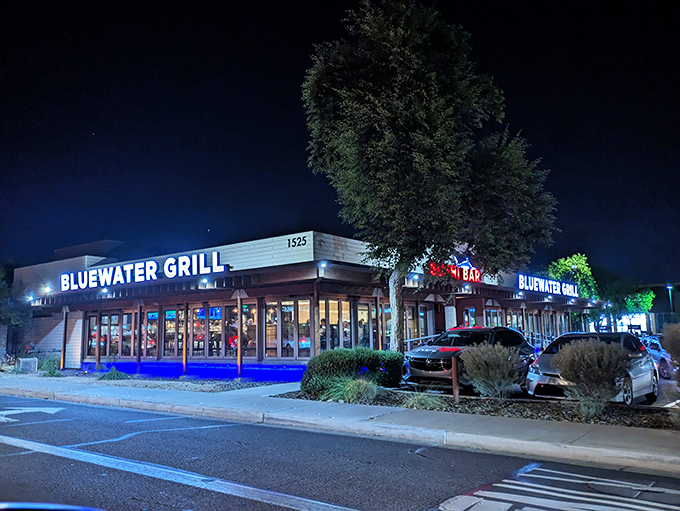 Desert oasis alert! Bluewater Grill's modern exterior belies the seafood treasures within. Like finding Atlantis in a Phoenix strip mall.