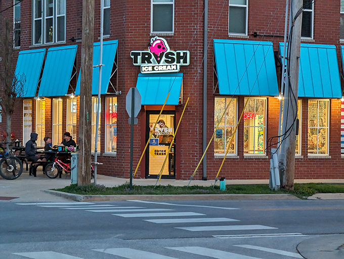 TRVSH's brick corner location in downtown Bentonville beckons with its distinctive metal awnings and inviting picnic tables&mdash;architectural foreplay for the flavor explosion waiting inside.