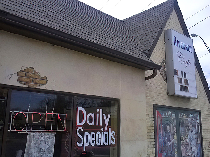 The unassuming exterior of Riverside Cafe hides culinary treasures within. Like finding a diamond in your breakfast cereal, the surprise is worth it.