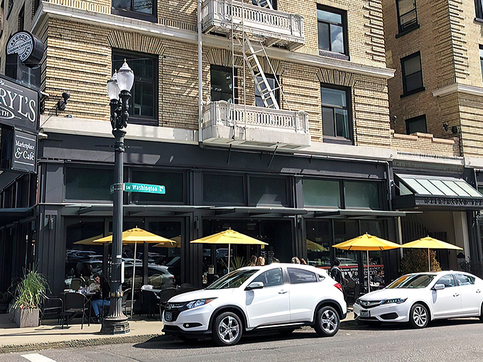 Those bright yellow umbrellas outside Cheryl's on 12th are like beacons of breakfast hope in Portland's often gray cityscape. 