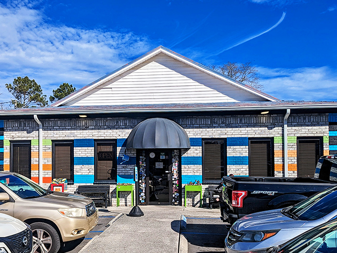 The rainbow-colored exterior isn't just Charleston charm&mdash;it's a breakfast siren call that says, "Yes, we're worth waking up for."