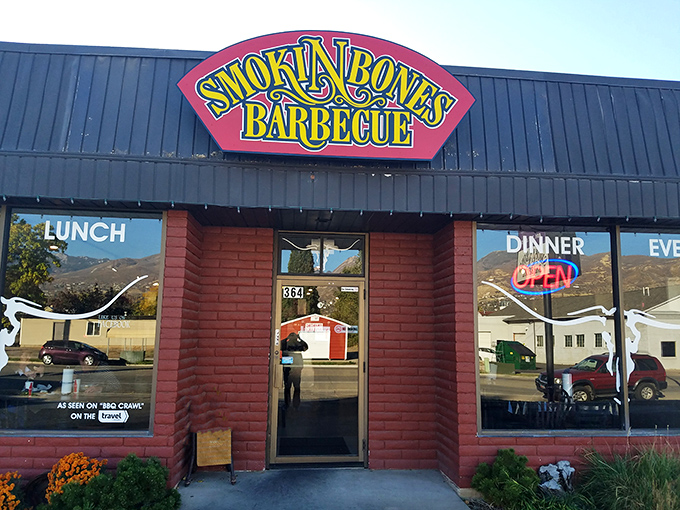 The unassuming exterior of Smokin Bones BBQ stands like a beacon of hope for hungry travelers, promising smoky delights within those brick walls. 