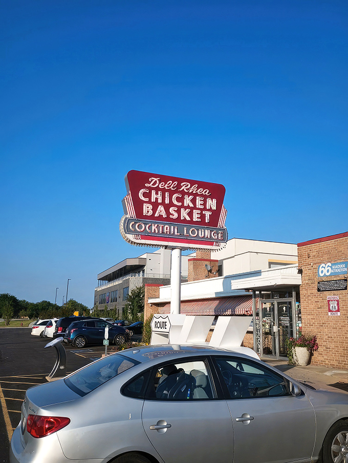 The iconic red neon sign beckons hungry travelers like a lighthouse for the stomach-starved. Route 66 nostalgia never tasted so good.