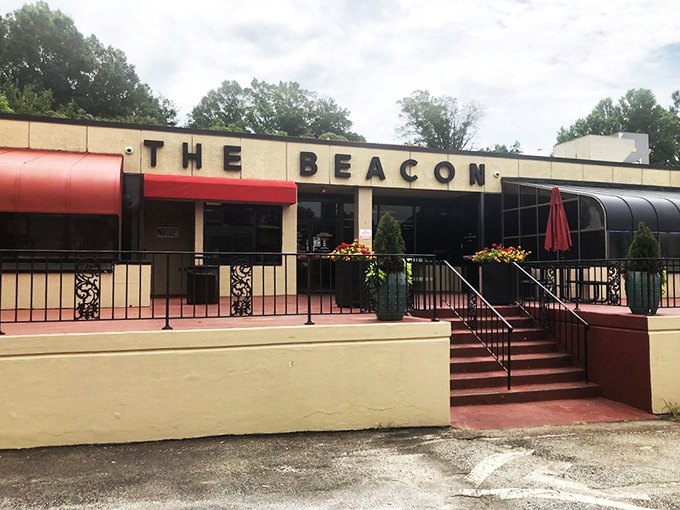 The iconic orange steps leading to The Beacon feel like a stairway to comfort food heaven. This Spartanburg landmark has been welcoming hungry patrons since 1946.