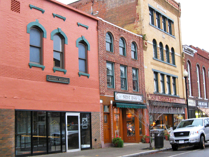 Main Street Penn Yan offers that perfect small-town charm where you might actually know your neighbor's name instead of just their Amazon delivery schedule.