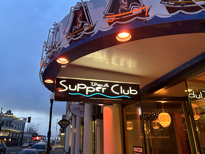 Your evening awaits at this cozy supper club, where warm lights and retro vibes invite you to enjoy great food.