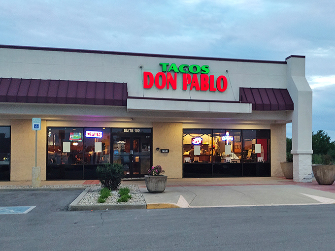 The unassuming exterior of Tacos Don Pablo might not win architectural awards, but inside awaits a flavor fiesta that will have you planning your next visit before leaving.