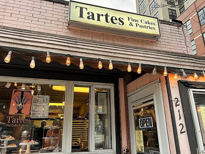 The pink fa&ccedil;ade of Tartes isn't just a building&mdash;it's a beacon of buttery hope on Arch Street for dessert lovers everywhere. 