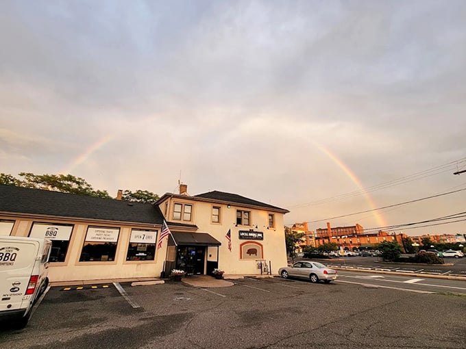 Mother Nature herself endorses this barbecue joint with a perfect rainbow &ndash; the pot of gold is definitely inside.