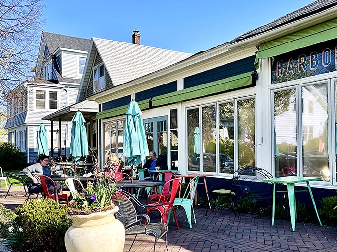 The mint-green exterior of Harborview Market stands like a beacon of breakfast hope in Bridgeport's Black Rock neighborhood. Morning salvation awaits inside. 