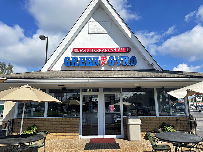 The distinctive A-frame building of Greek Gyros stands like a Mediterranean beacon in Murfreesboro, complete with outdoor seating for those perfect Tennessee evenings.