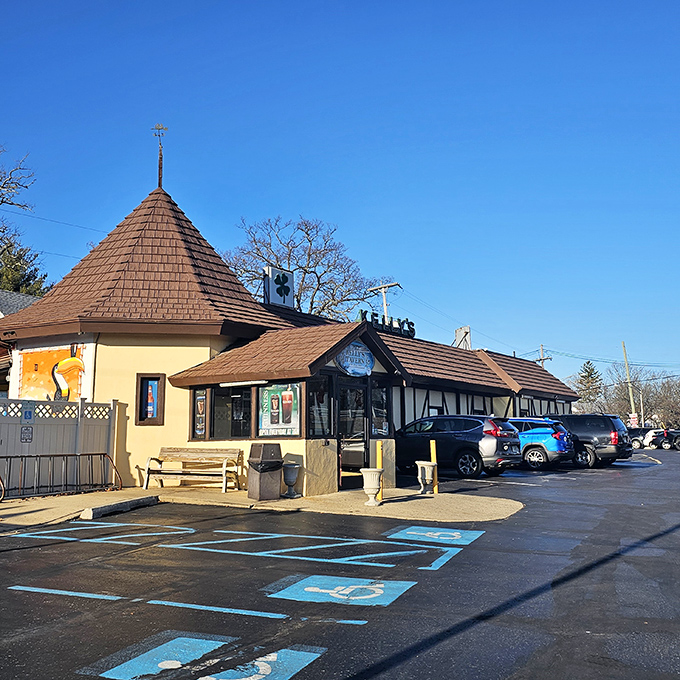 A fairy tale castle for foodies! Kelly's Tavern's whimsical exterior promises a magical culinary journey, complete with a tower that could house Rapunzel's corned beef stash.