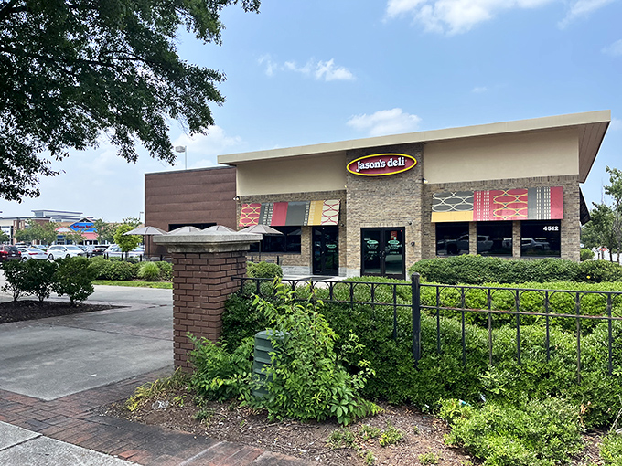 Welcome to sandwich paradise! Jason's Deli's inviting exterior promises a feast for the senses, with its warm brick and cheerful signage beckoning hungry patrons.