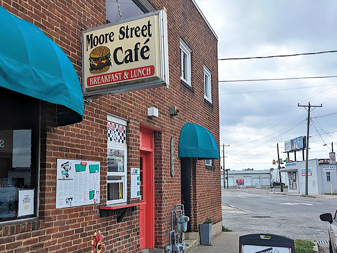 The unassuming brick exterior of Moore Street Cafe hides Richmond's breakfast paradise. That turquoise awning might as well be a superhero cape.