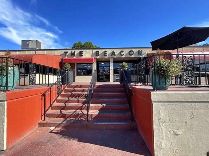 The iconic orange steps leading to The Beacon feel like a stairway to comfort food heaven. This Spartanburg landmark has been welcoming hungry patrons since 1946.